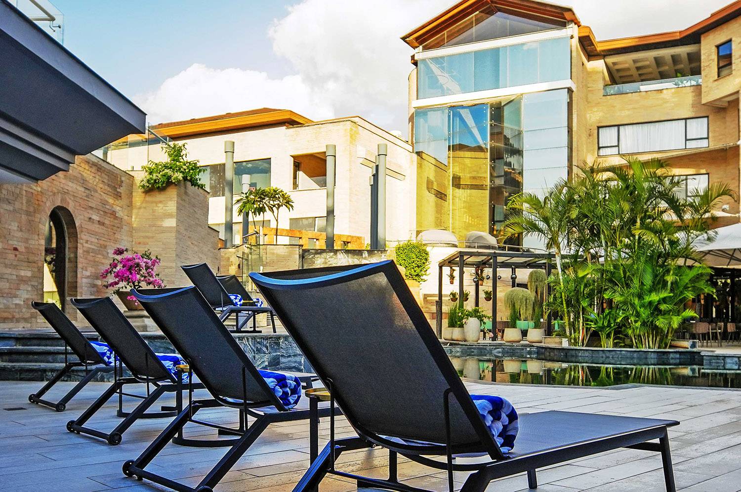 Tribe Hotel - World Rainbow Hotels