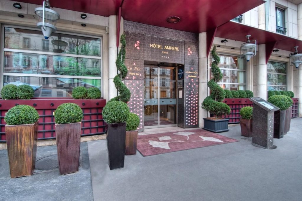 Hotel Ampere - Hotels & Preference - World Rainbow Hotels